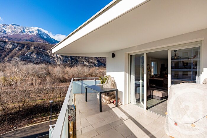 Appartement à vendre - Le Pont-de-Claix, Villancourt - 3 pièces - 2 chambres