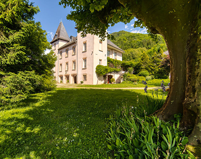 Maison à vendre - Montmélian - 11 pièces - 6 chambres
