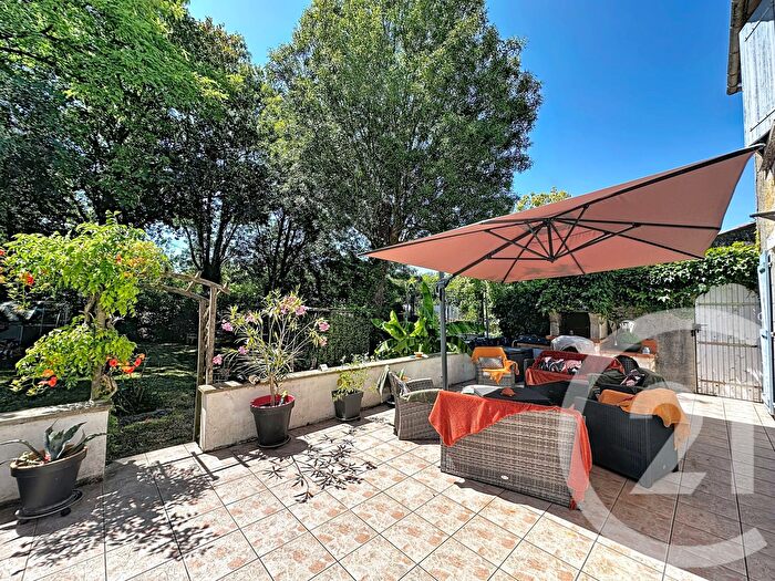 Sainte-Soulle : Maison 5 pièces à vendre