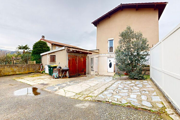 Maison à vendre - Les Roches-de-Condrieu - 6 pièces - 4 chambres