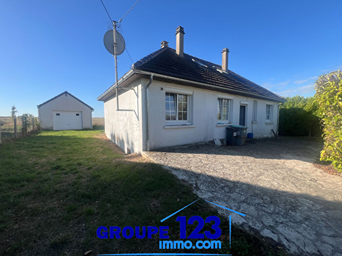 Maison 4 pièces à Aillant-sur-Tholon, à vendre