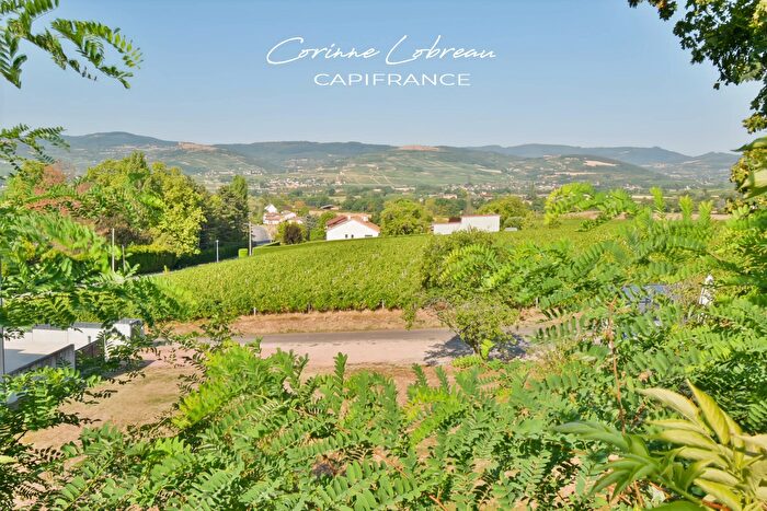 Charnay-lès-Mâcon : Maison 9 pièces à vendre
