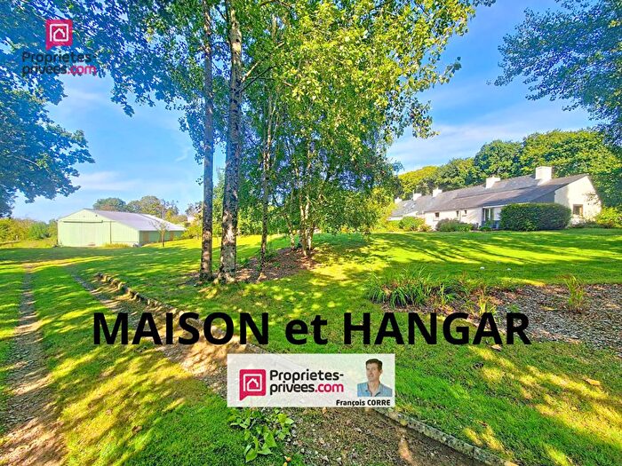 Maison à vendre - Garlan - 5 pièces - 3 chambres