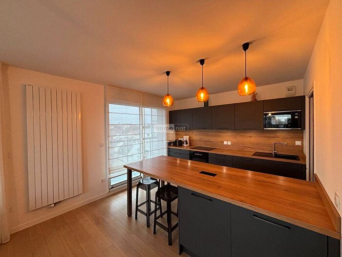 Appartement à louer - Rennes - 6 pièces - 4 chambres