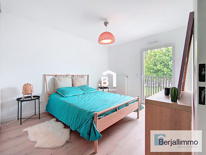 Appartement à vendre - Bourgoin-Jallieu, LOiselet, La Maladière, La Grive - 2 pièces - 1 chambre