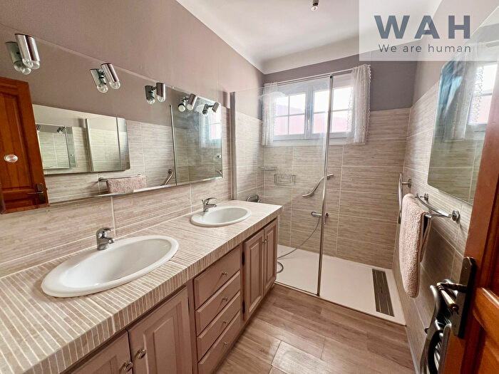 Maison à vendre - Marsillargues - 4 pièces - 3 chambres