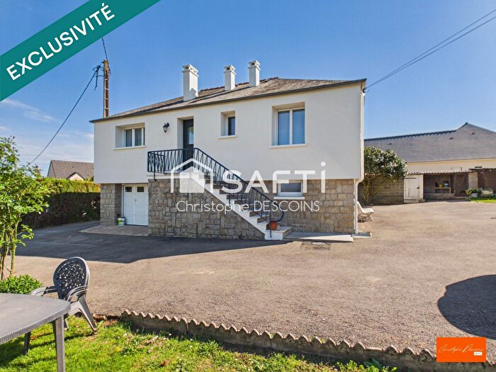 Maison 5 pièces à vendre à Saint-Georges-Buttavent
