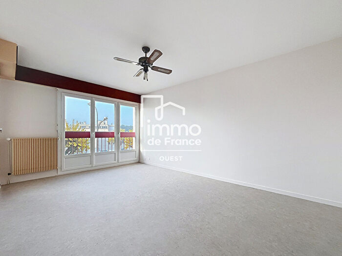 Appartement à vendre - La Roche-sur-Yon, Pyramides, Jean-Yole - 2 pièces - 1 chambre