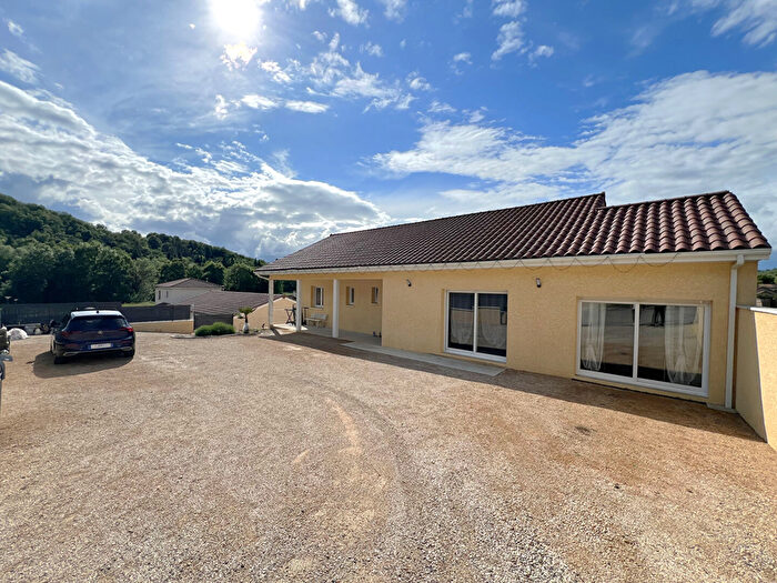Maison 5 pièces à Briord, à vendre