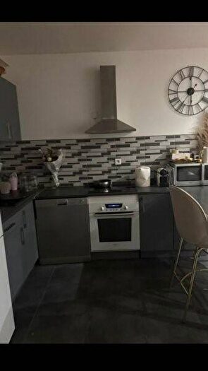 Maison à louer - Marseille ème arrondissement - 3 pièces - 2 chambres