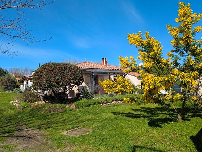 Maison à vendre - Uzès - 4 pièces - 3 chambres