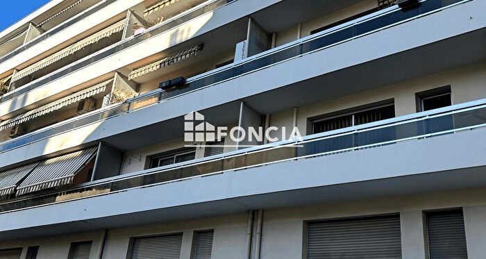 Appartement à vendre - Marseille e , Saint-Pierre - 1 pièce