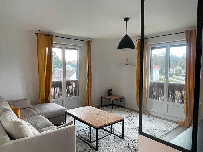 Appartement à louer - Saint Denis, Chantilly - 3 pièces - 2 chambres