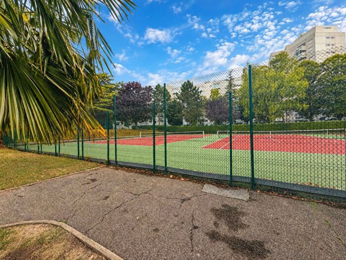 Marly-le-Roi, Montval, Côteaux - Appartement 4 pièces à vendre