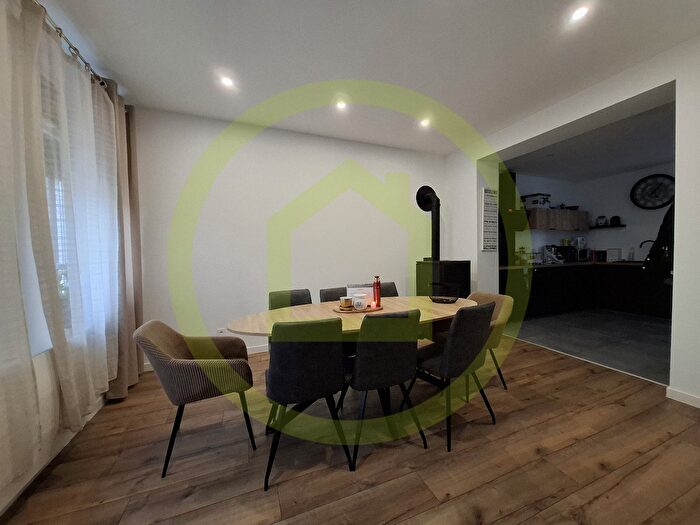 Maison à vendre - Jeumont - 12 pièces - 7 chambres