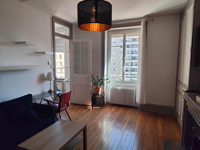 Appartement 2 pièces à louer - Villeurbanne, Charmettes