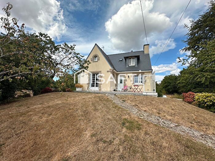 Maison 5 pièces à vendre à Molac