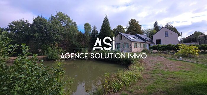 Maison 7 pièces à vendre - Crennes-sur-Fraubée