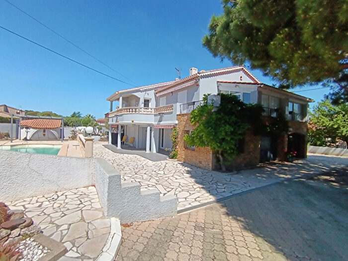 Maison à vendre - Six-Fours-les-Plages, Roumagnan, Talian, Audibert, Verger - 7 pièces - 5 chambres