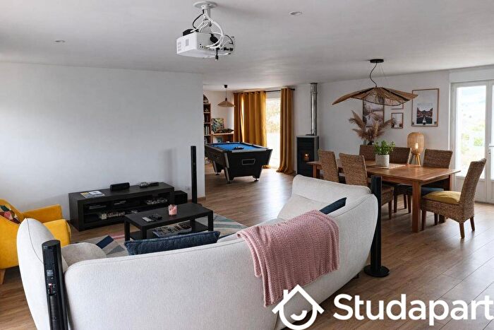 Maison à louer - Mazé-Milon - 5 pièces - 1 chambre