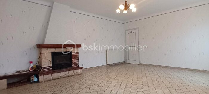 Maison à vendre - Barbezieux-Saint-Hilaire - 6 pièces - 3 chambres