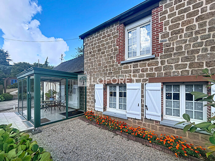 Le Châtellier : Maison 3 pièces à vendre