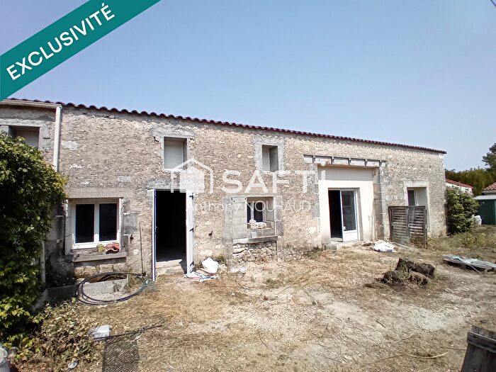 Maison à vendre - Châteauneuf-sur-Charente - 2 pièces - 1 chambre