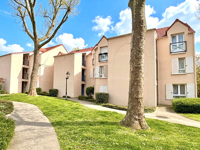 Magny-le-Hongre : Appartement 3 pièces à vendre