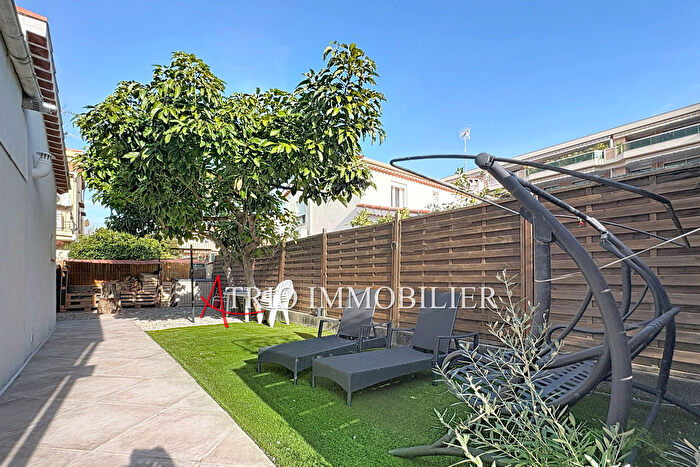 Maison à vendre - Saint-Laurent-du-Var, Bord de Mer, Port de Plaisance - 4 pièces - 3 chambres