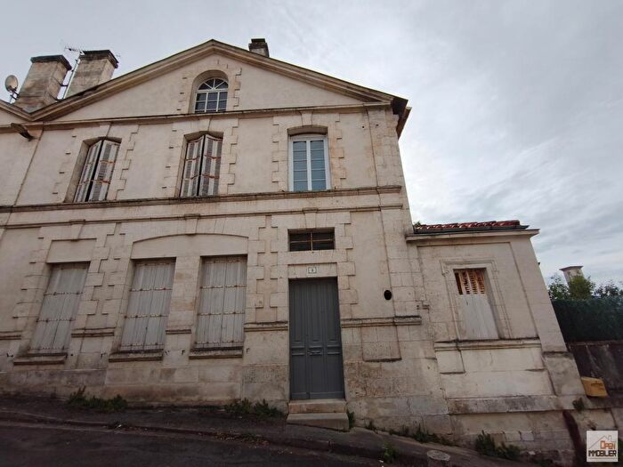 Angoulême : Maison 4 pièces à louer
