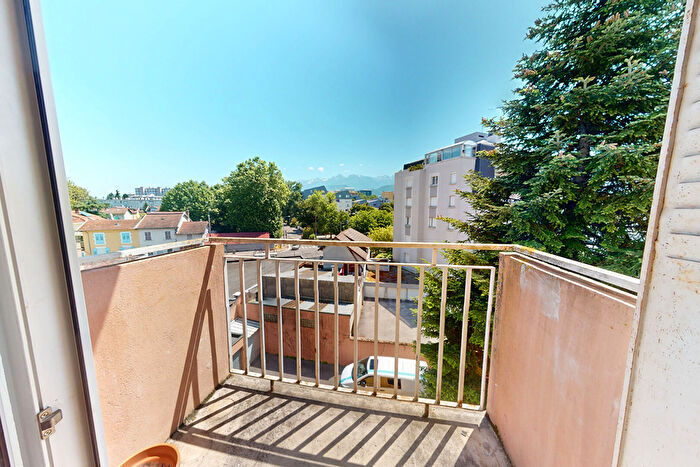 Grenoble, Bajatière : Appartement 3 pièces à vendre