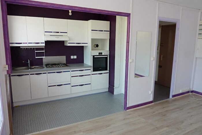 Appartement à louer - Grenoble, Notre-Dame, Mutualité - 2 pièces - 1 chambre