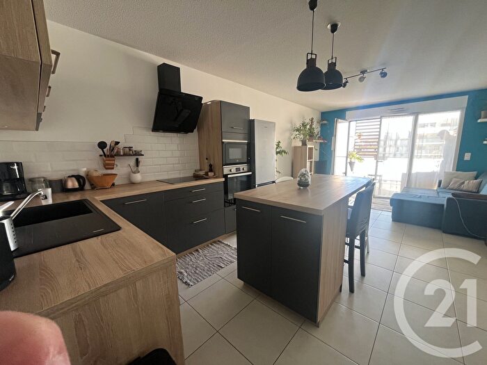 Appartement à louer - Montpellier, Prés dArènes - 3 pièces - 2 chambres