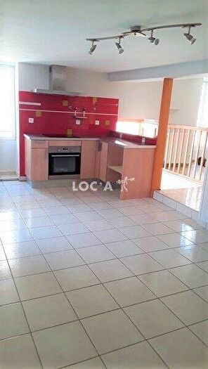 Appartement à louer - Nuits-Saint-Georges - 4 pièces - 3 chambres