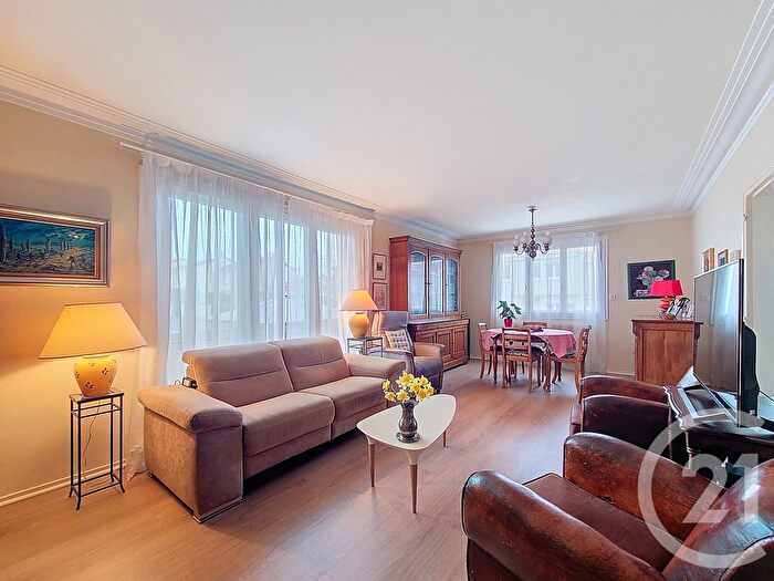 Maison à vendre - Cholet, Val de Moine - 6 pièces - 4 chambres