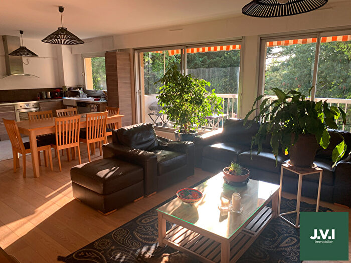 Appartement à vendre - Montmorency, Centre Montmorency - 5 pièces - 3 chambres