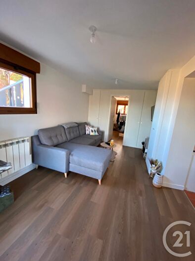 Appartement à louer - Thollon-les-Mémises - 3 pièces - 2 chambres