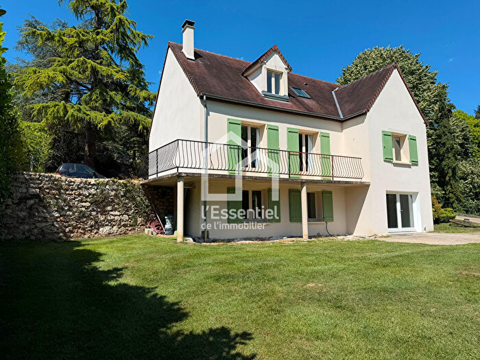 Vaux-sur-Seine : Maison 5 pièces à louer
