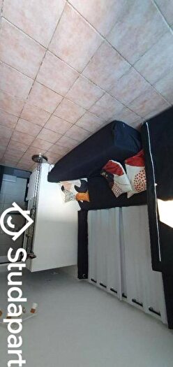 Appartement à louer - Centre Ville, Frontignan - 1 pièce - 1 chambre