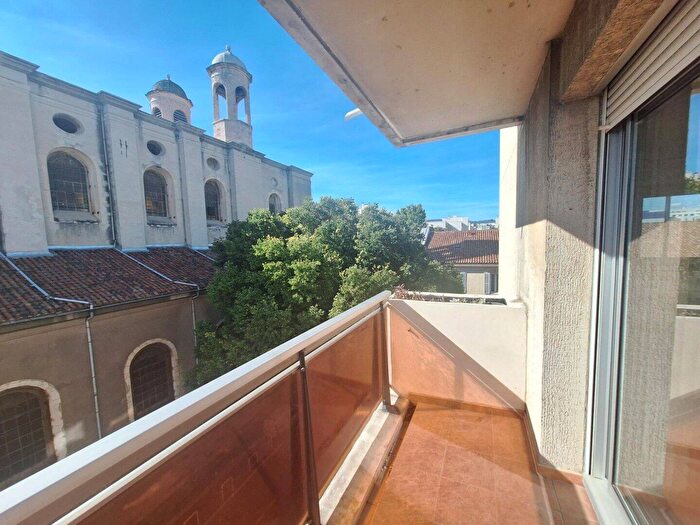 Appartement 2 pièces à Les Chartreux, Marseille 4ème arrondissement, à louer