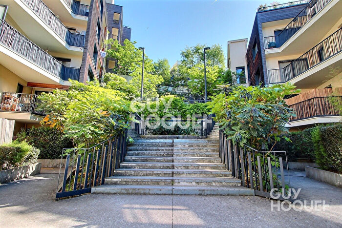 Appartement 4 pièces à vendre à Chaville, Doisu