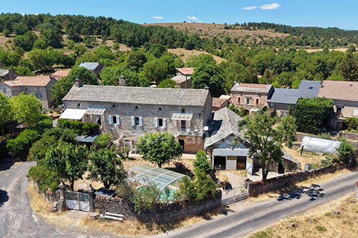 Maison 6 pièces à vendre à Nant