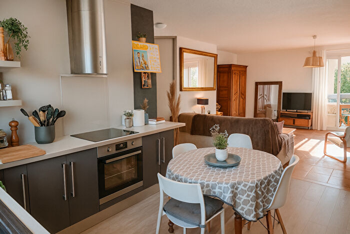 Appartement à vendre - Aix-en-Provence, Les Milles - 3 pièces - 2 chambres