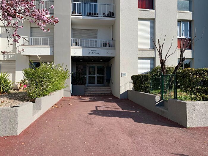 Appartement à vendre - Narbonne, Bourg - 3 pièces - 3 chambres