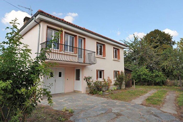 Maison à louer - Le Brezet, Clermont-Ferrand - 6 pièces - 5 chambres