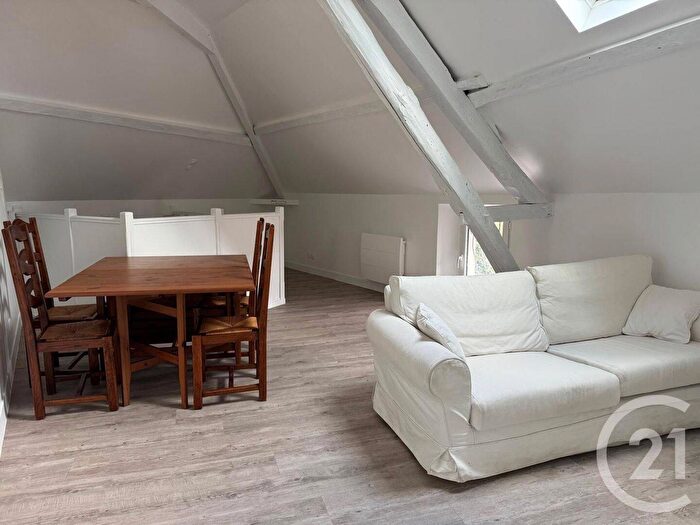 Appartement à louer - Garennes-sur-Eure - 2 pièces - 1 chambre