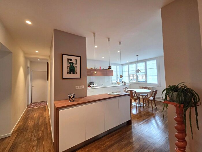 Appartement à vendre - Reims, Centre-ville - 5 pièces - 3 chambres