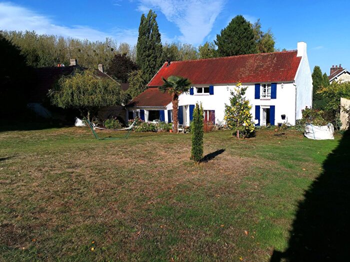 Wy-dit-Joli-Village : Maison 6 pièces à vendre