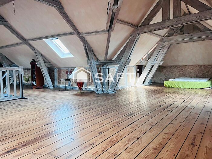 Saint-Quentin, Europe, Rémicourt : Appartement 8 pièces à vendre