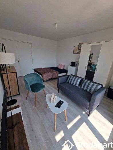 Appartement à louer - Hôtel de Ville-Saint Louis-Cop Renovation, Saint-Ouen-lAumône - 1 pièce - 3 chambres